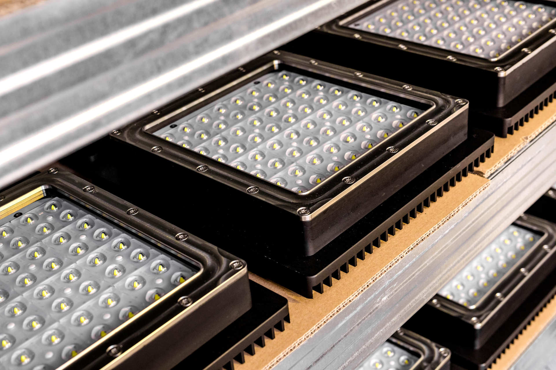 Intelligent Factory Lighting - Design ONE
